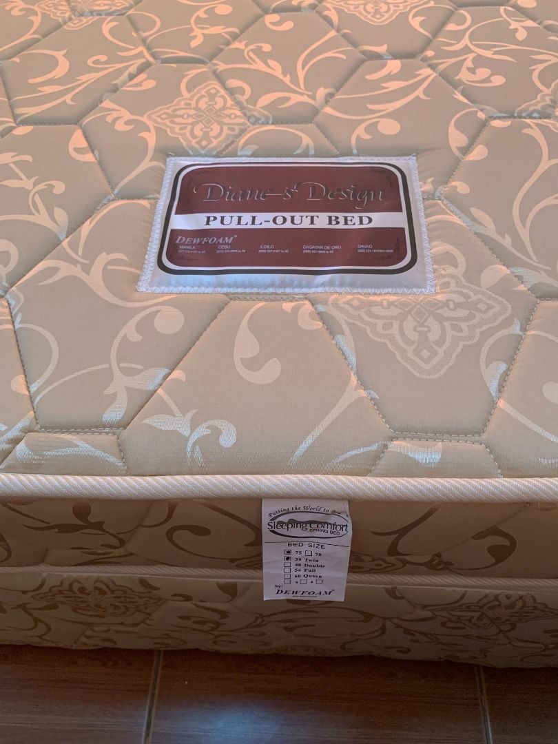 Dewfoam Pull-out Bed, Furniture & Home Living, Furniture, Bed Frames & Mattresses on Carousell