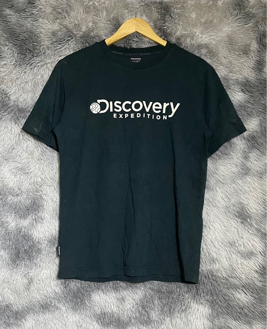 Discovery, Men's Fashion, Tops & Sets, Tshirts & Polo Shirts on Carousell