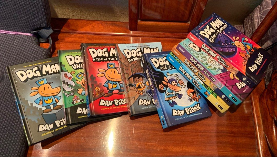 Dog Man collection, by Dav Pilkey, 興趣及遊戲, 書本 & 文具, 漫畫 - Carousell