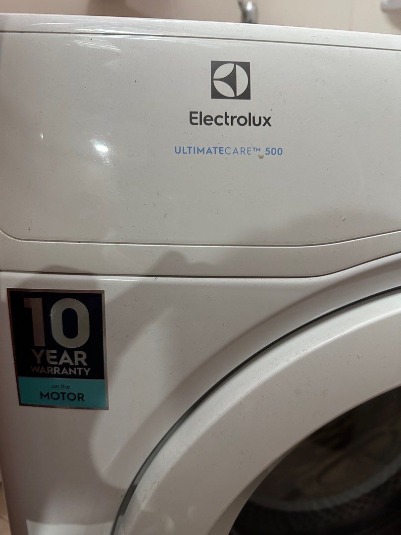 Electrolux Ultimatecare 500 Dryer, TV & Home Appliances, Washing Machines and Dryers on Carousell