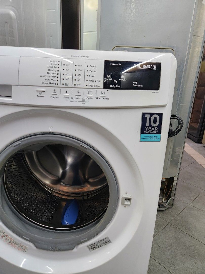 ELECTROLUX Washer 7.5kg EWF85743, TV & Home Appliances, Washing ...
