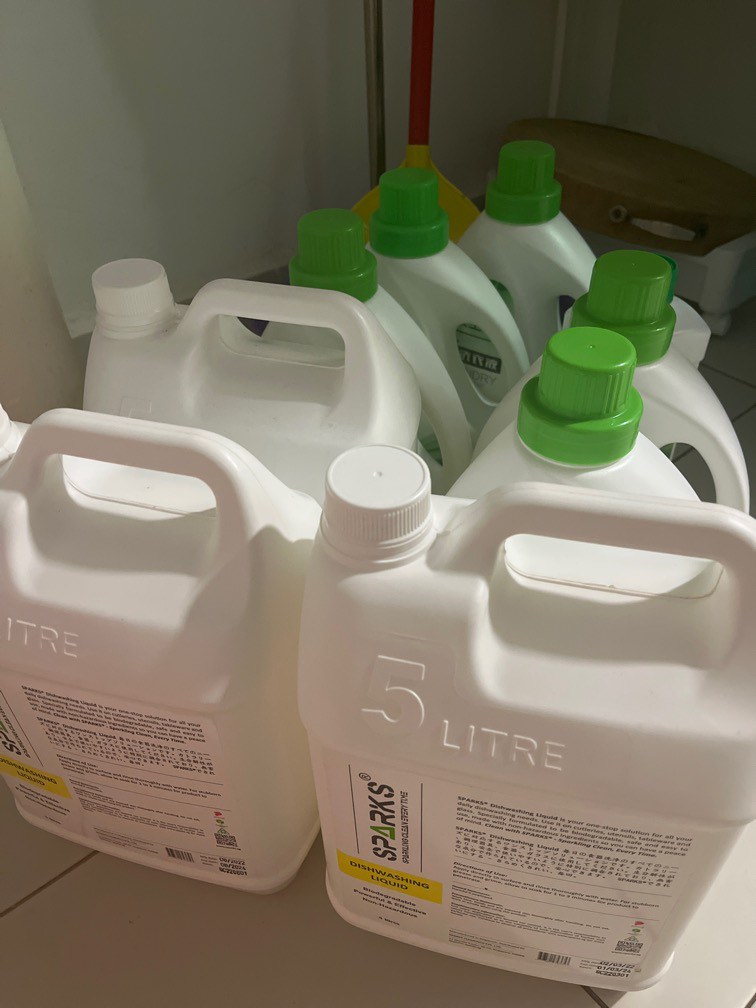 Empty containers 2L and 5L for recycling/ repurposing, Everything Else ...