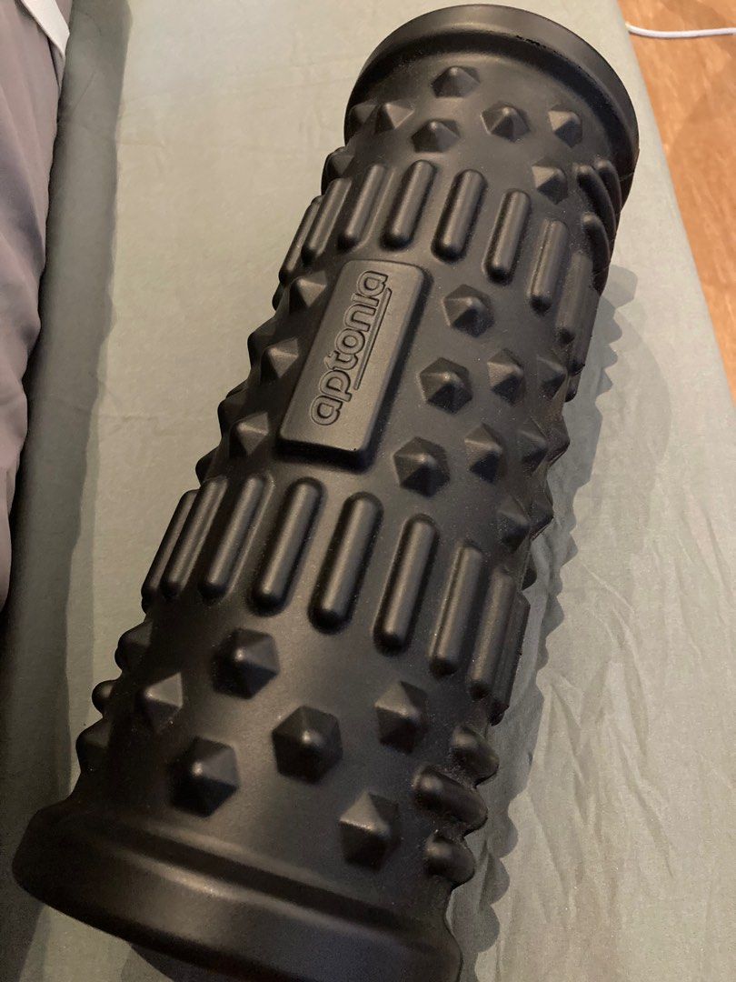 Form roller, Sports Equipment, Exercise & Fitness, Toning & Stretching ...