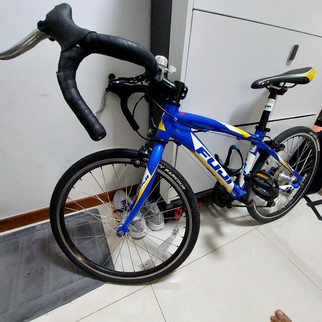 FUJI Kids Bike 20inch Wheel, Sports Equipment, Bicycles & Parts ...