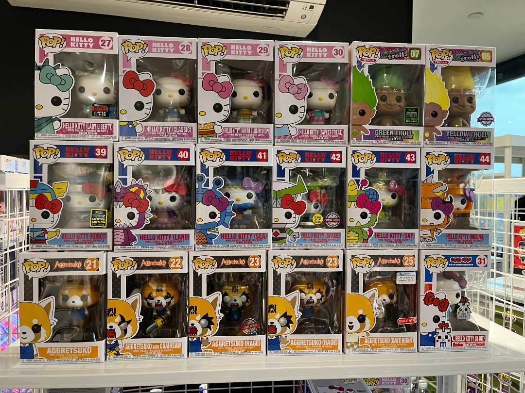 Funko Pop! Hello Kitty Troll aggretsuko strawberry shortcake Muppets ...