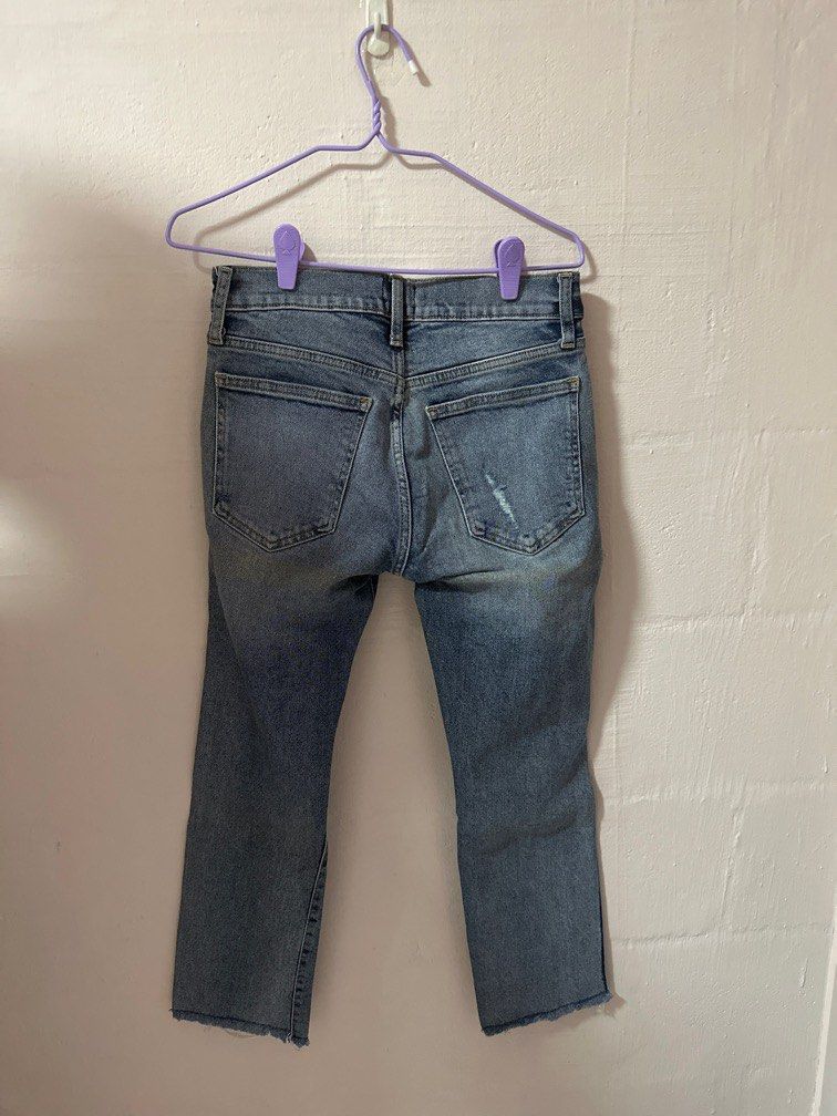 Gap Denim Ripped Jeans, Women's Fashion, Bottoms, Jeans & Leggings on Carousell
