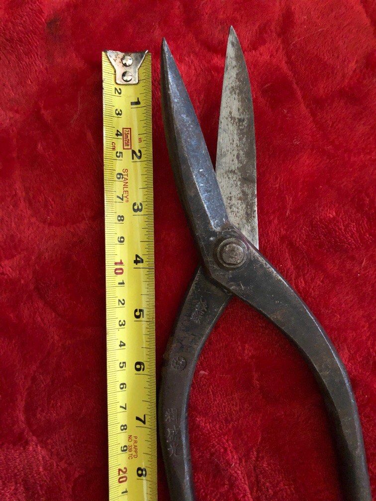Vintage Giant Cutter Japanese Kanji Scissors on Carousell