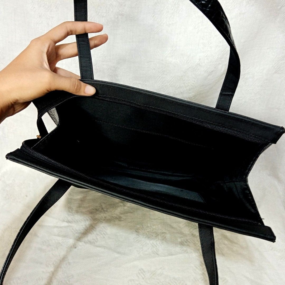 🇯🇵GIOVANNI VALENTINO TOTE SHOULDER BAG🇯🇵, Women's Fashion, Bags ...