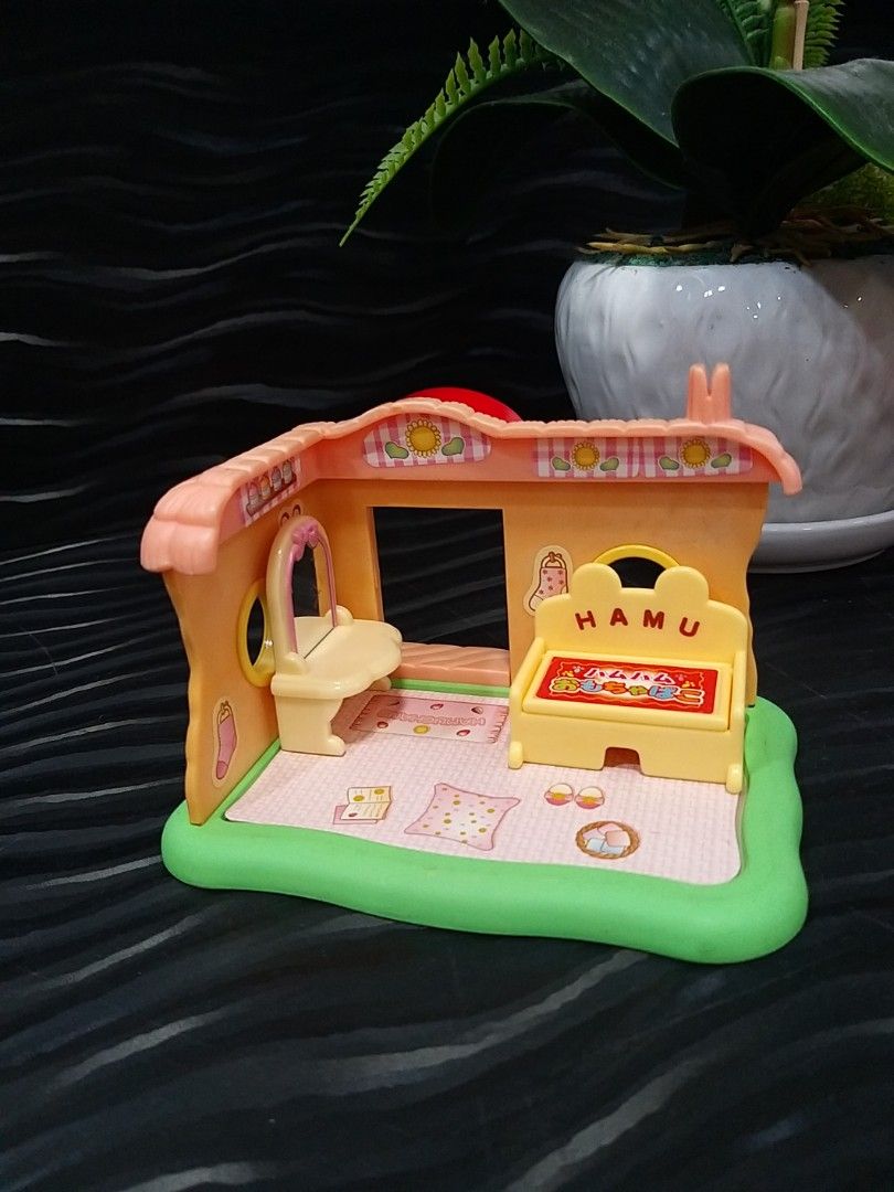 Hamtaro house and bijou mini house, Hobbies & Toys, Toys & Games on ...