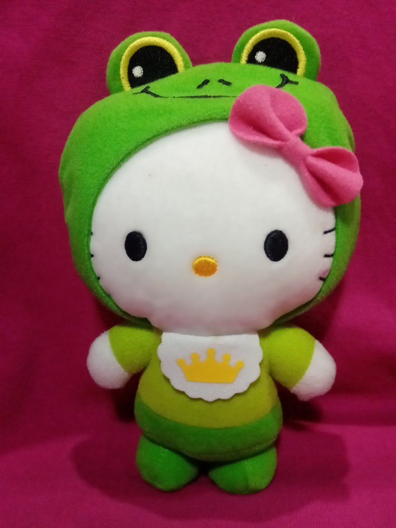 HELLO KITTY on Carousell