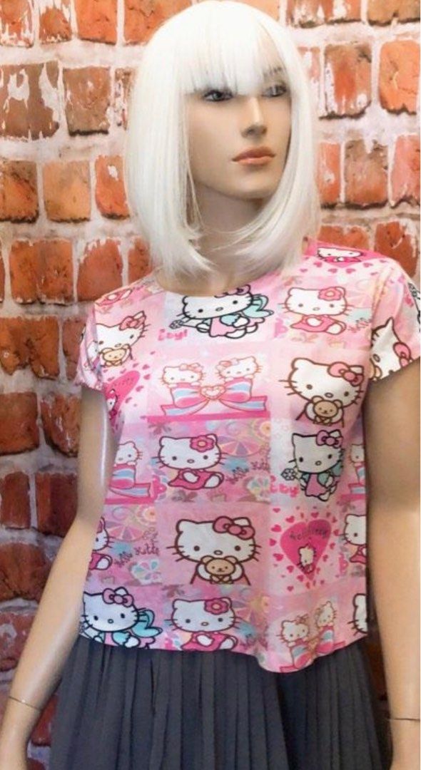 Hello kitty top, Women's Fashion, Tops, Other Tops on Carousell