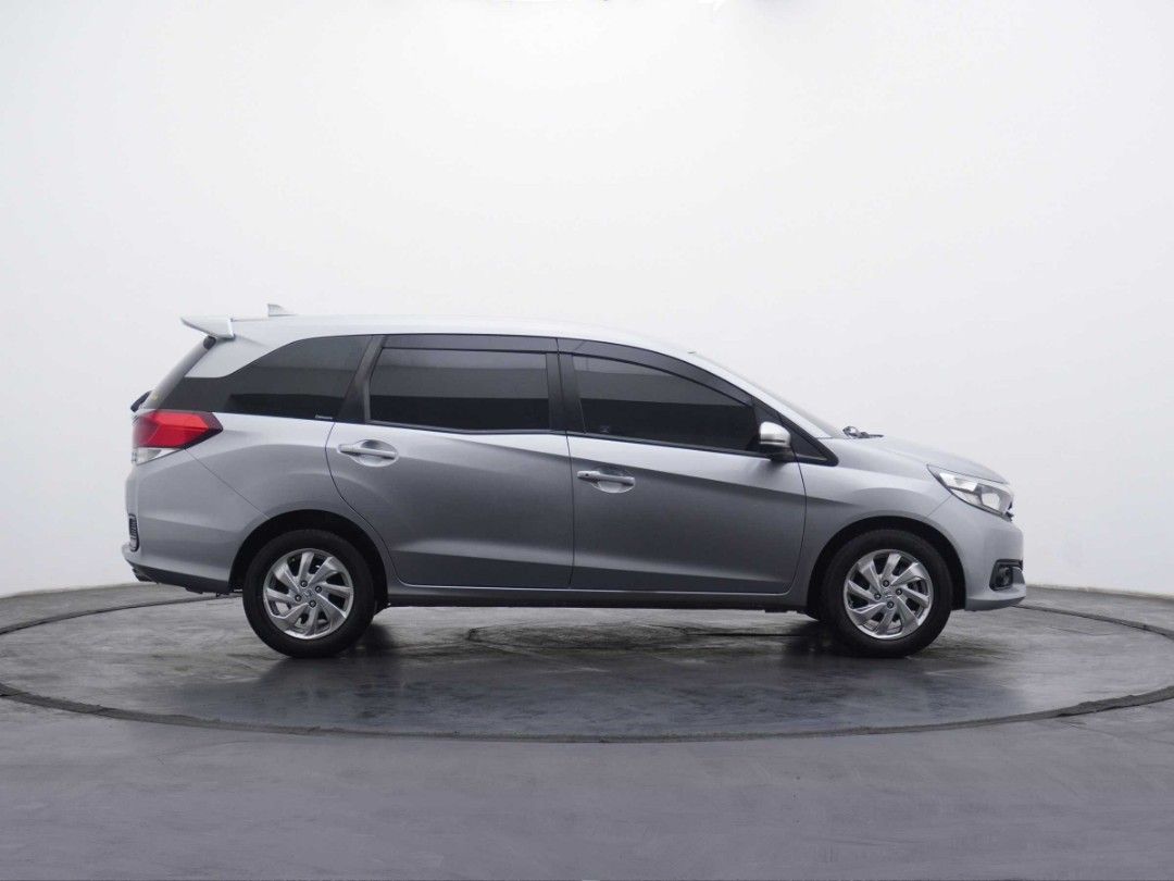Honda Mobilio E AT 2018 Abu Abu, Mobil & Motor, Mobil untuk Dijual di ...