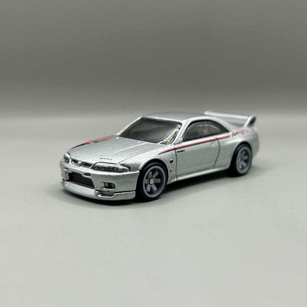 Hot Wheels Nissan Skyline GT-R R33 Nismo from Hot Wheels Boulevard ...