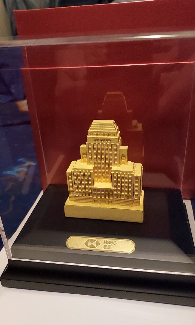 HSBC Building 24K Gold plated display, 興趣及遊戲, 收藏品及紀念品, 古董收藏 - Carousell