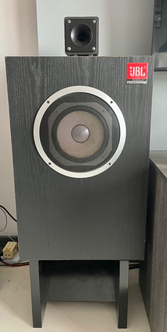 JBL LE8T Full Range Hifi Speakers, Audio, Soundbars, Speakers & Amplifiers on Carousell