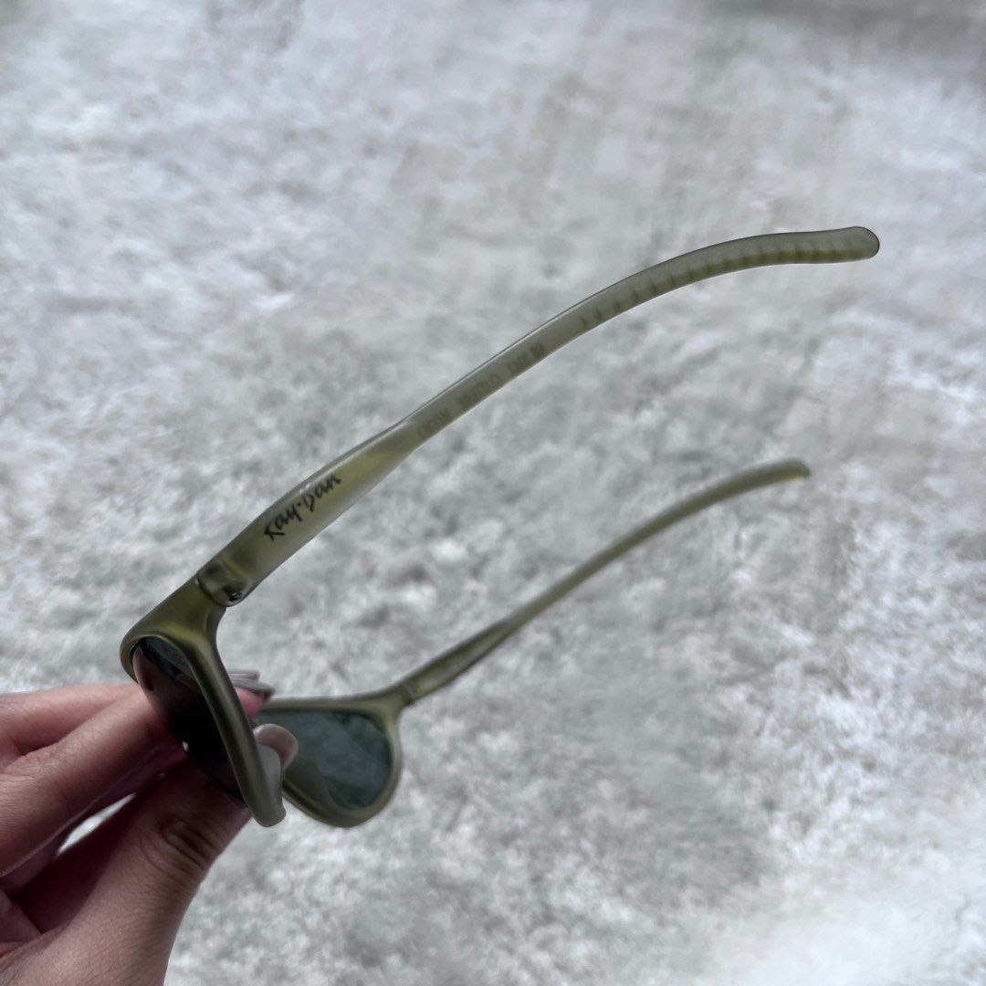 Kacamata Hitam Ray Ban Vintage ala The Matrix, Fesyen Pria, Aksesoris ...