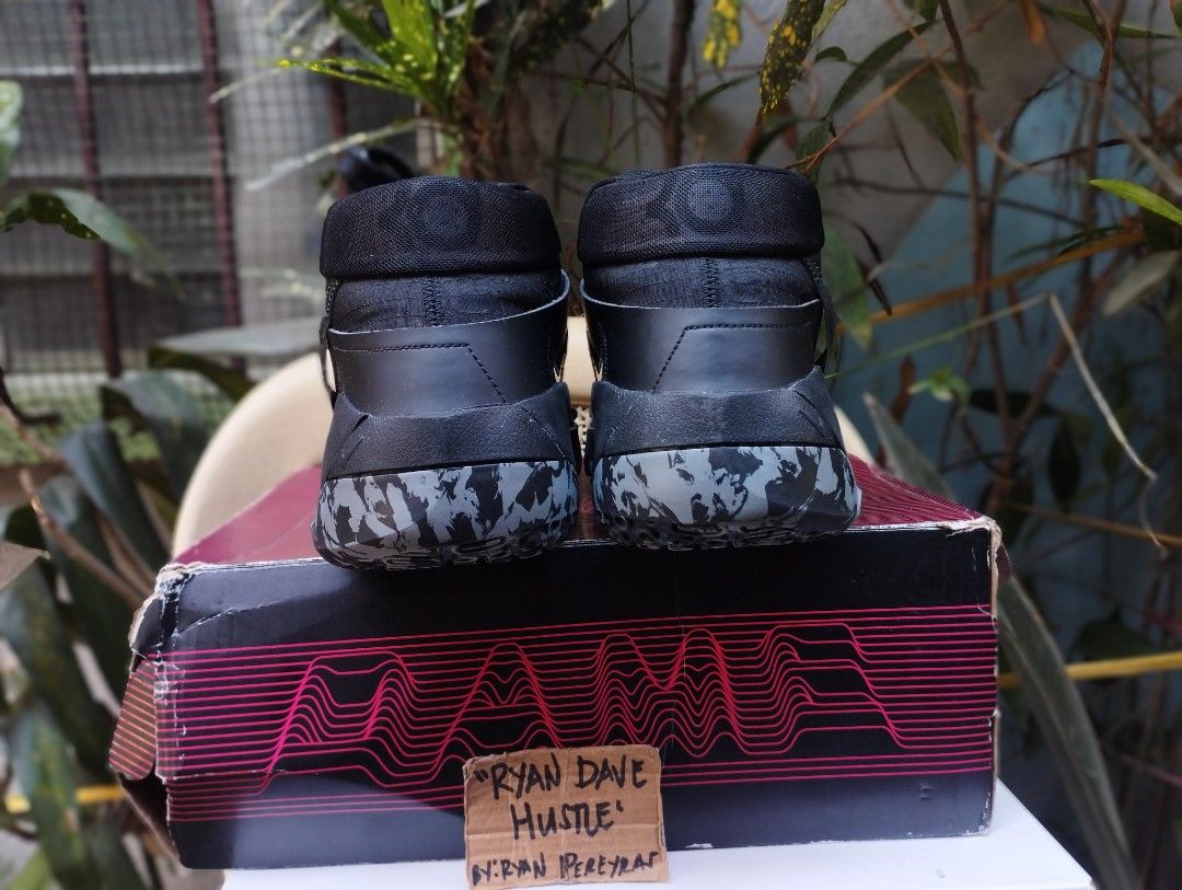 KD 13 Marquee Boost, Men's Fashion, Footwear, Sneakers on Carousell