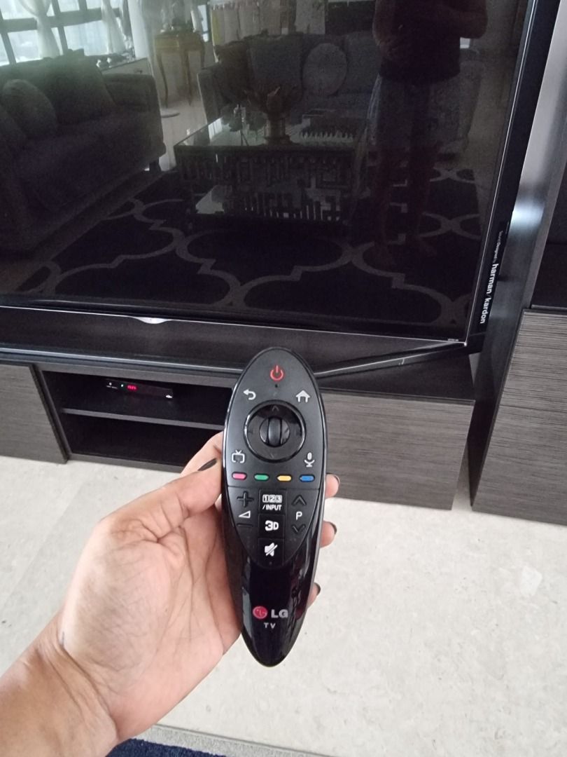 LG 79 inch (79UB980T) 4K UHD TV for clearance, TV & Home Appliances, TV & Entertainment, TV on ...