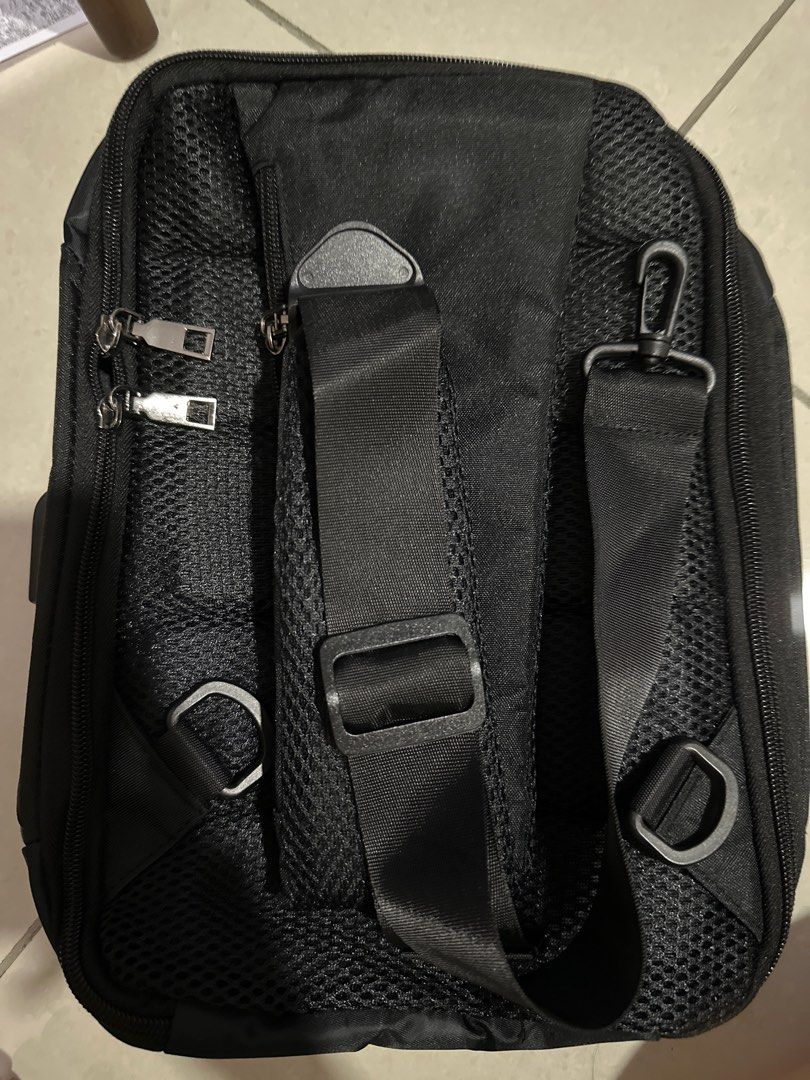 Limited edition Pirelli crossbody Shoulder Bag Beg unisex, Men's ...