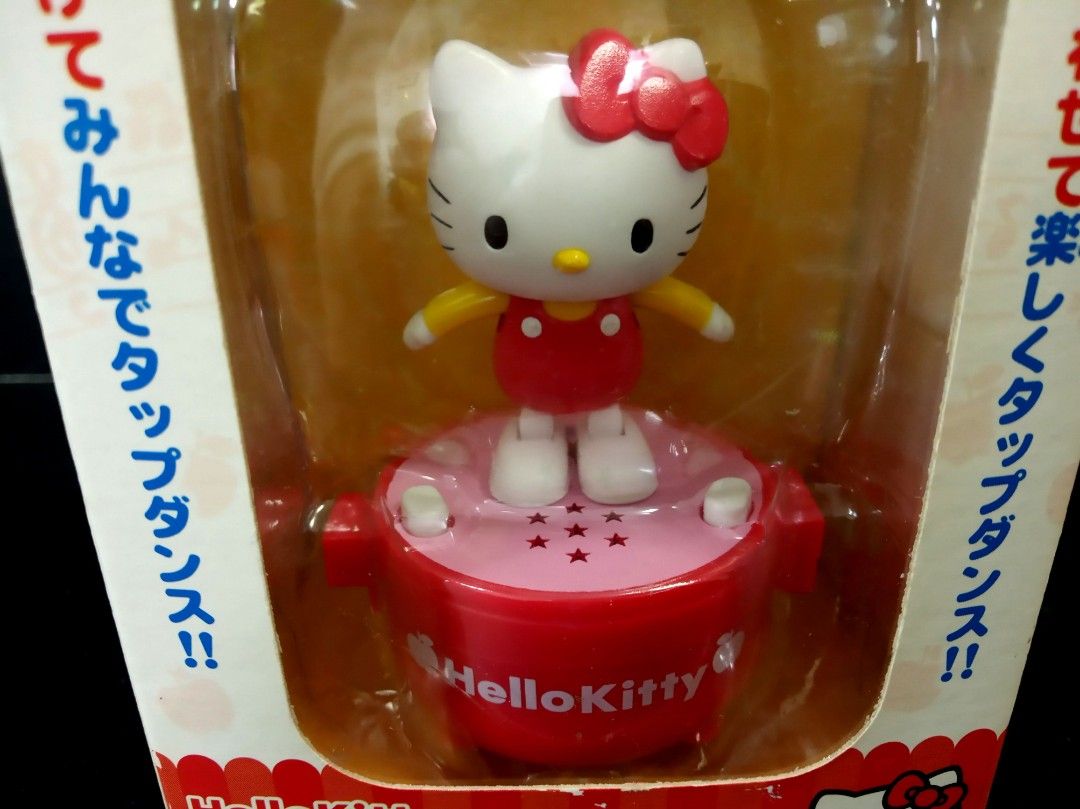 日版 Little Taps Hello Kitty dancing figure 跳舞公仔, 興趣及遊戲, 玩具 & 遊戲類 - Carousell