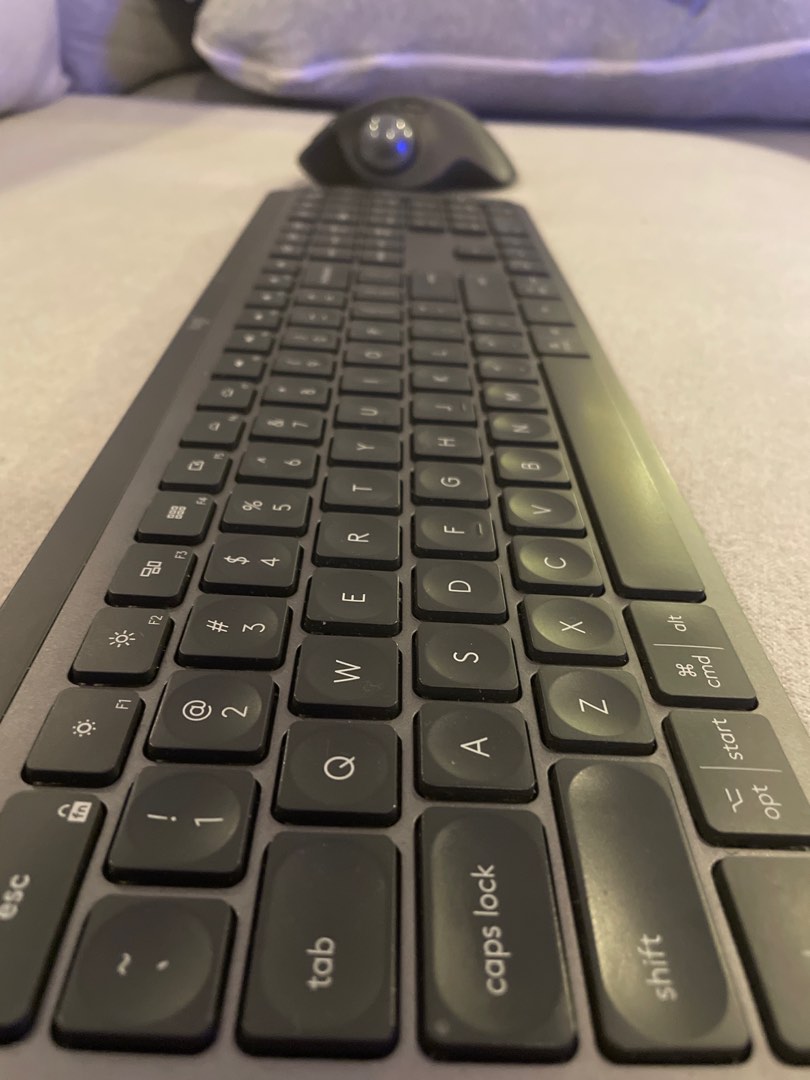 Logitech MX Keys + Logi Ergo Mouse, Computers & Tech, Parts ...