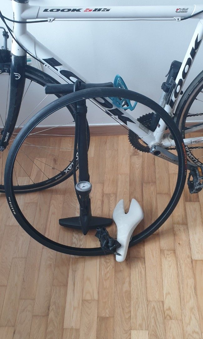 Look 565 Carbon Road bike, Sports Equipment, Bicycles & Parts, Bicycles ...