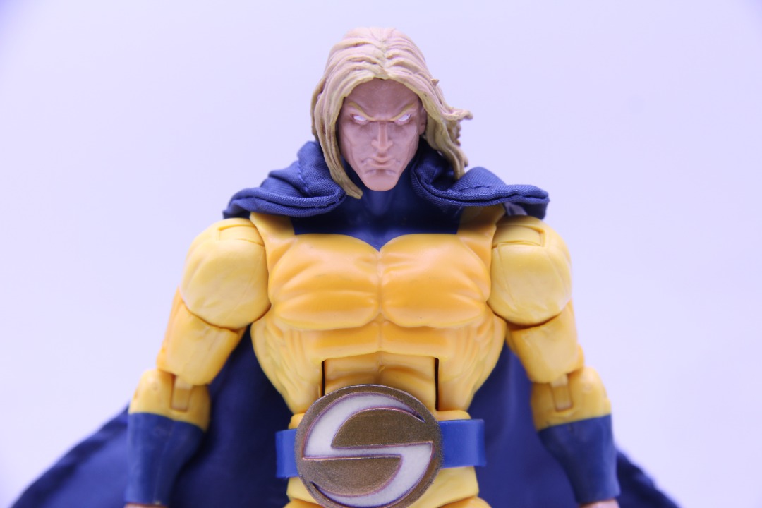 Marvel Legends Sentry + custom cape, 興趣及遊戲, 玩具 & 遊戲類 - Carousell