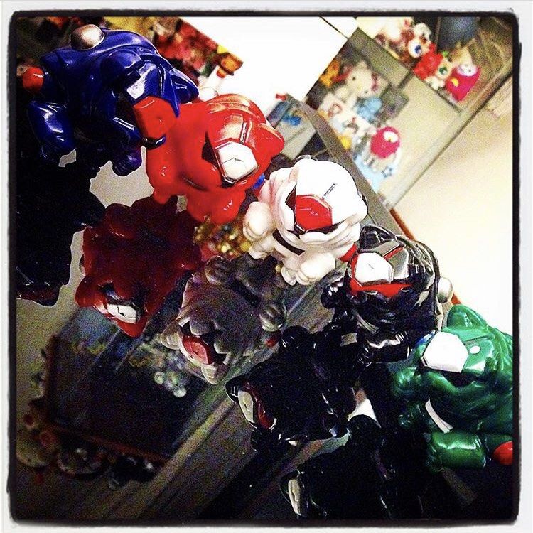 Maxtoy Vinyl Artist Gacha VAG sofubi Mecha Kaiju, Hobbies & Toys, Toys & Games on Carousell