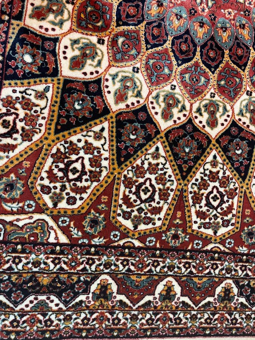 Mega Raya! Persian carpet, Furniture & Home Living, Home Decor, Carpets ...
