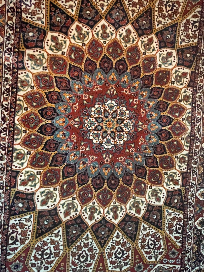 Mega Raya! Persian carpet, Furniture & Home Living, Home Decor, Carpets ...