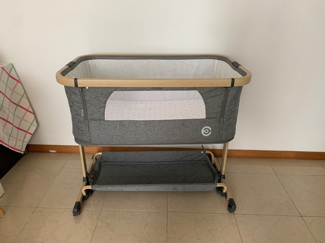 Movable Baby Cot Crib, Babies & Kids, Baby Nursery & Kids Furniture ...