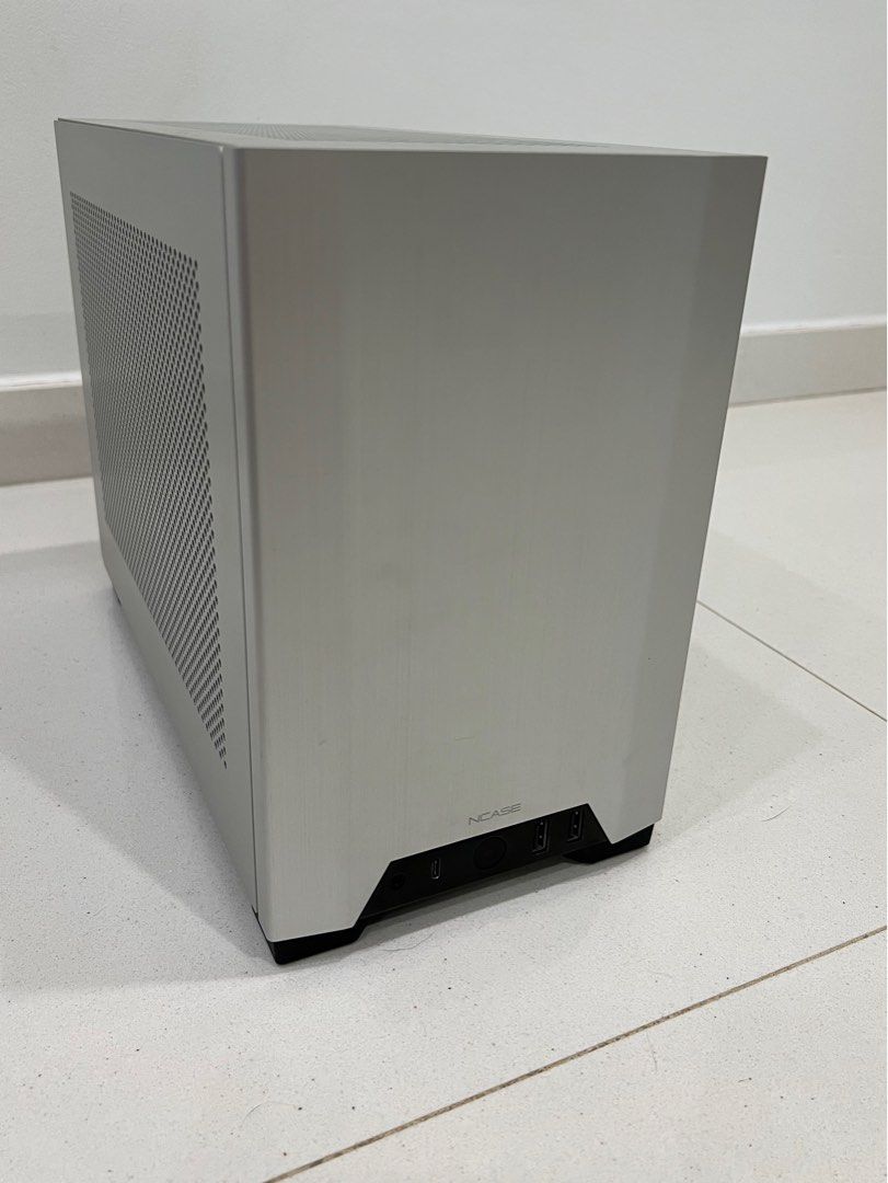 Ncase M1 V6 1 Silver Computers And Tech Parts And Accessories Computer