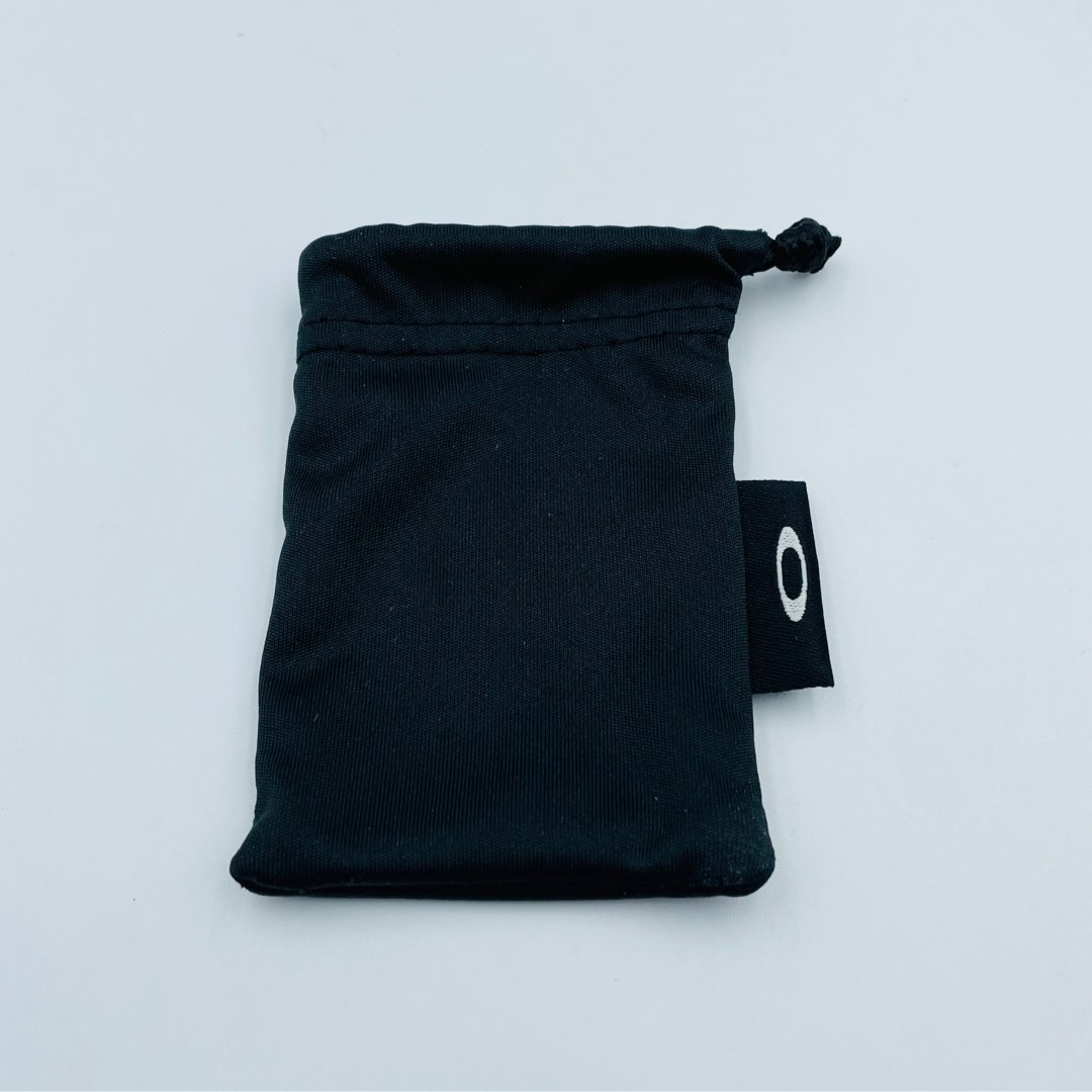 Oakley Lens Microbag, Men's Fashion, Watches & Accessories, Sunglasses ...