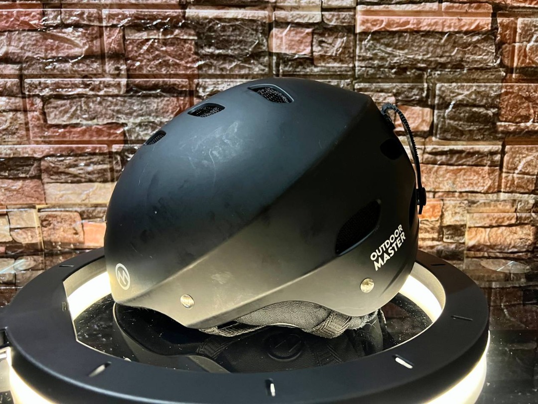 Outdoor master helmet for adult, Sports Equipment, Other Sports ...