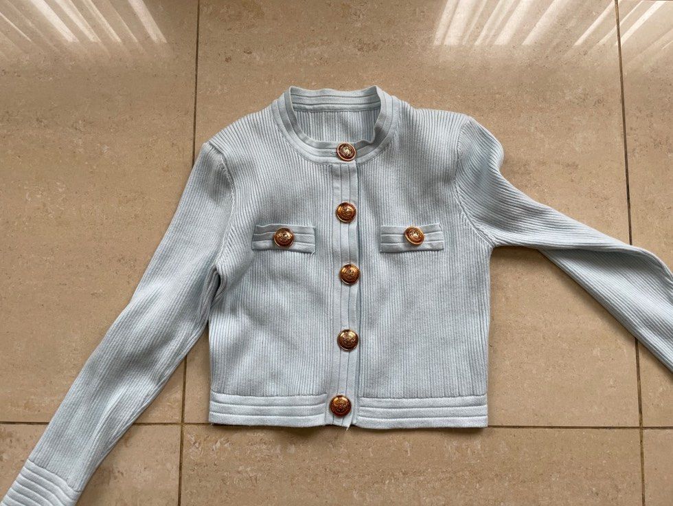 Outer knit korea, Fesyen Wanita, Pakaian Wanita, Baju Luaran di Carousell