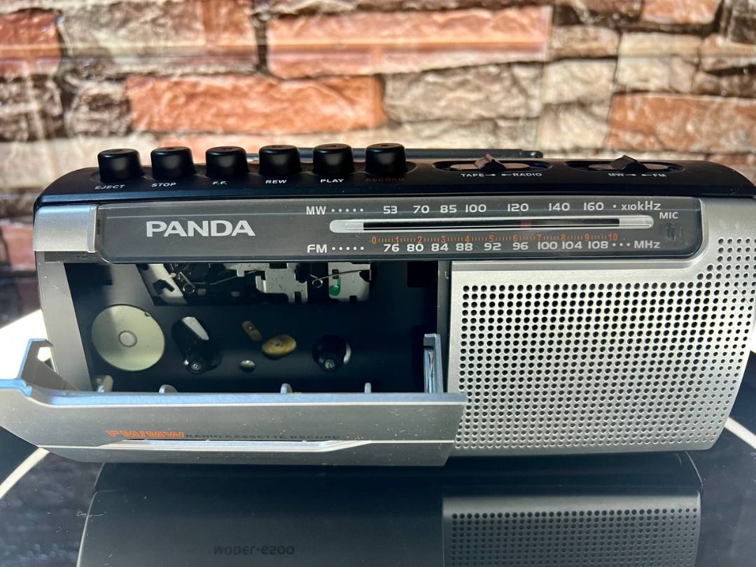 Panda radio model-6500, Audio, Portable Music Players on Carousell