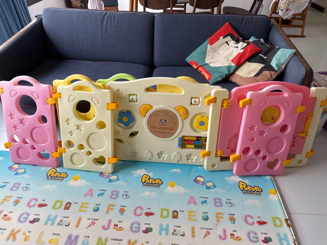 Parklon playmat + fence, Babies & Kids, Baby Nursery & Kids Furniture ...