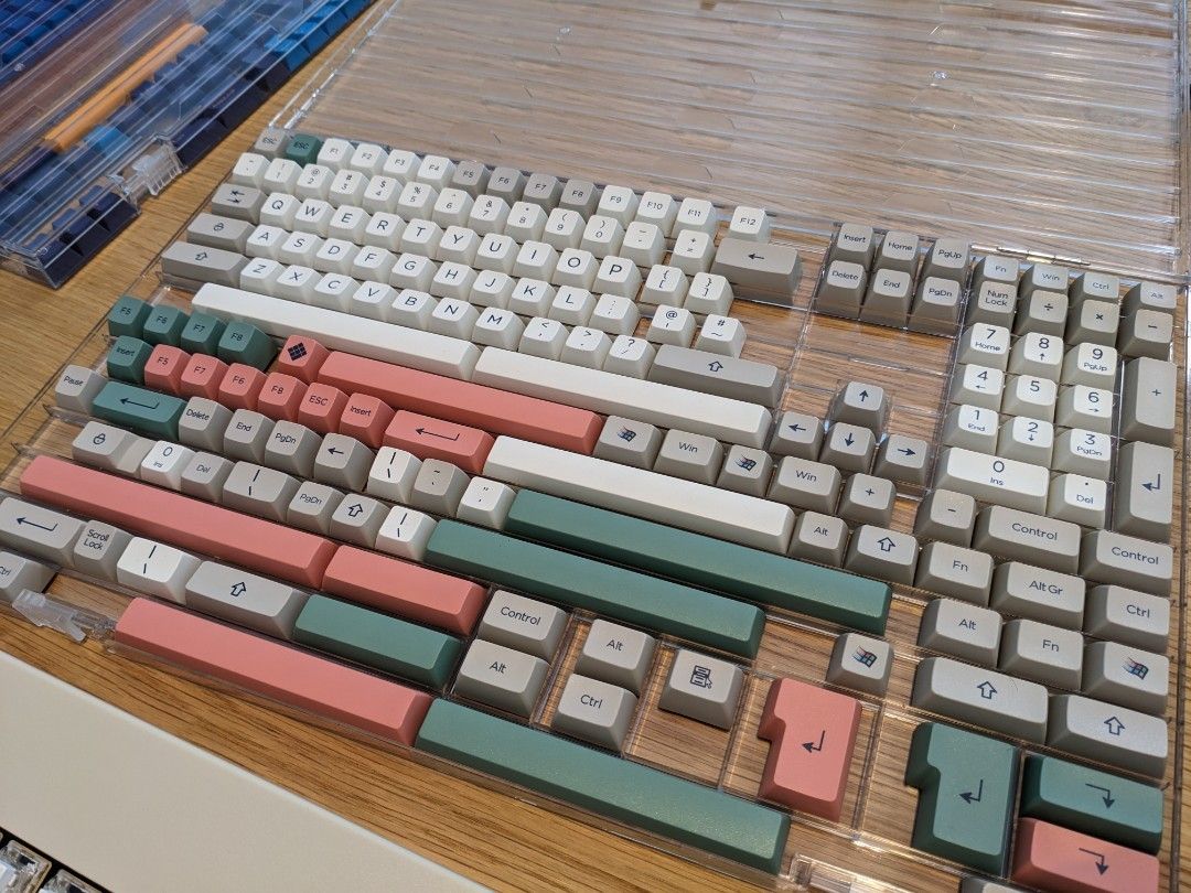 PBT SA 9009 retro keycaps, Computers & Tech, Parts & Accessories ...