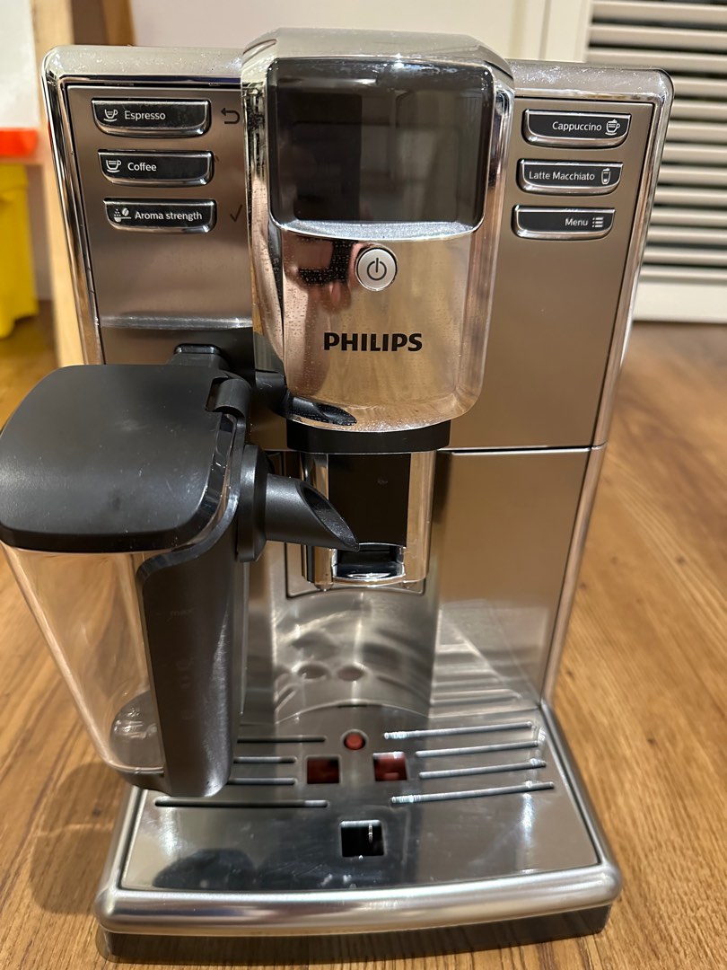 Philips 5000 Latte Go, TV & Home Appliances, Kitchen Appliances, Coffee ...