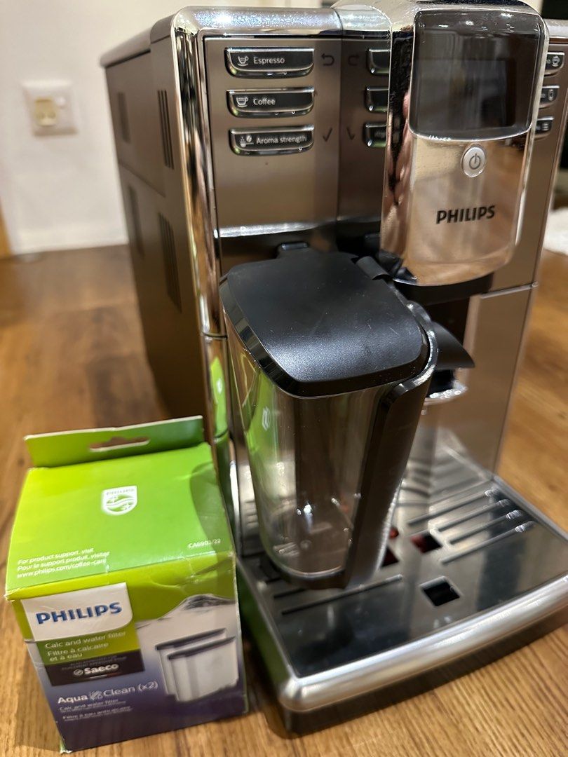 Philips 5000 Latte Go, TV & Home Appliances, Kitchen Appliances, Coffee ...