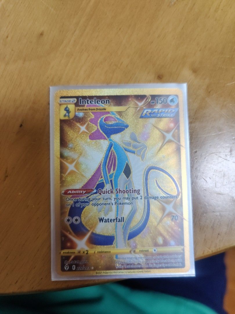 Pokémon Card Gold Inteleon Evolving Skies, 興趣及遊戲, 玩具 & 遊戲類 - Carousell