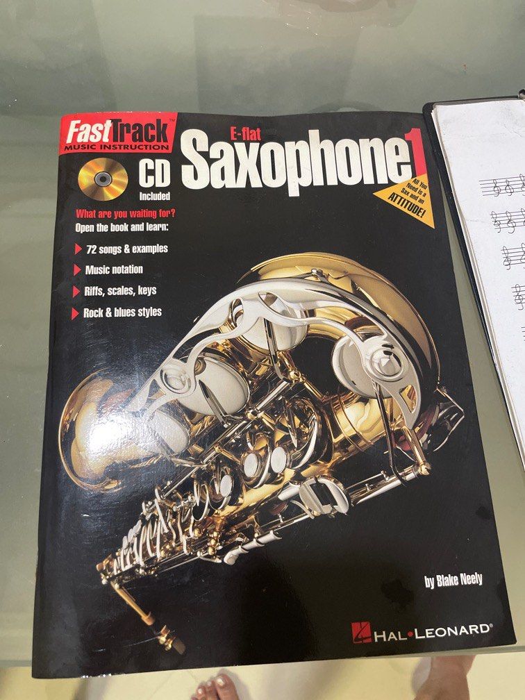 Saxophone stagg 77-SA, Hobbies & Toys, Music & Media, Musical ...