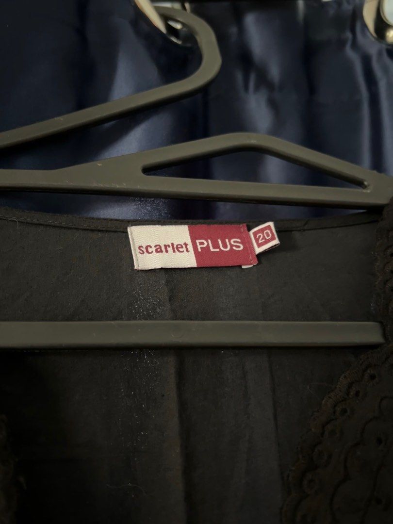 Scarlet plus baju kurung, Women's Fashion, Muslimah Fashion, Baju Kurung & sets on Carousell