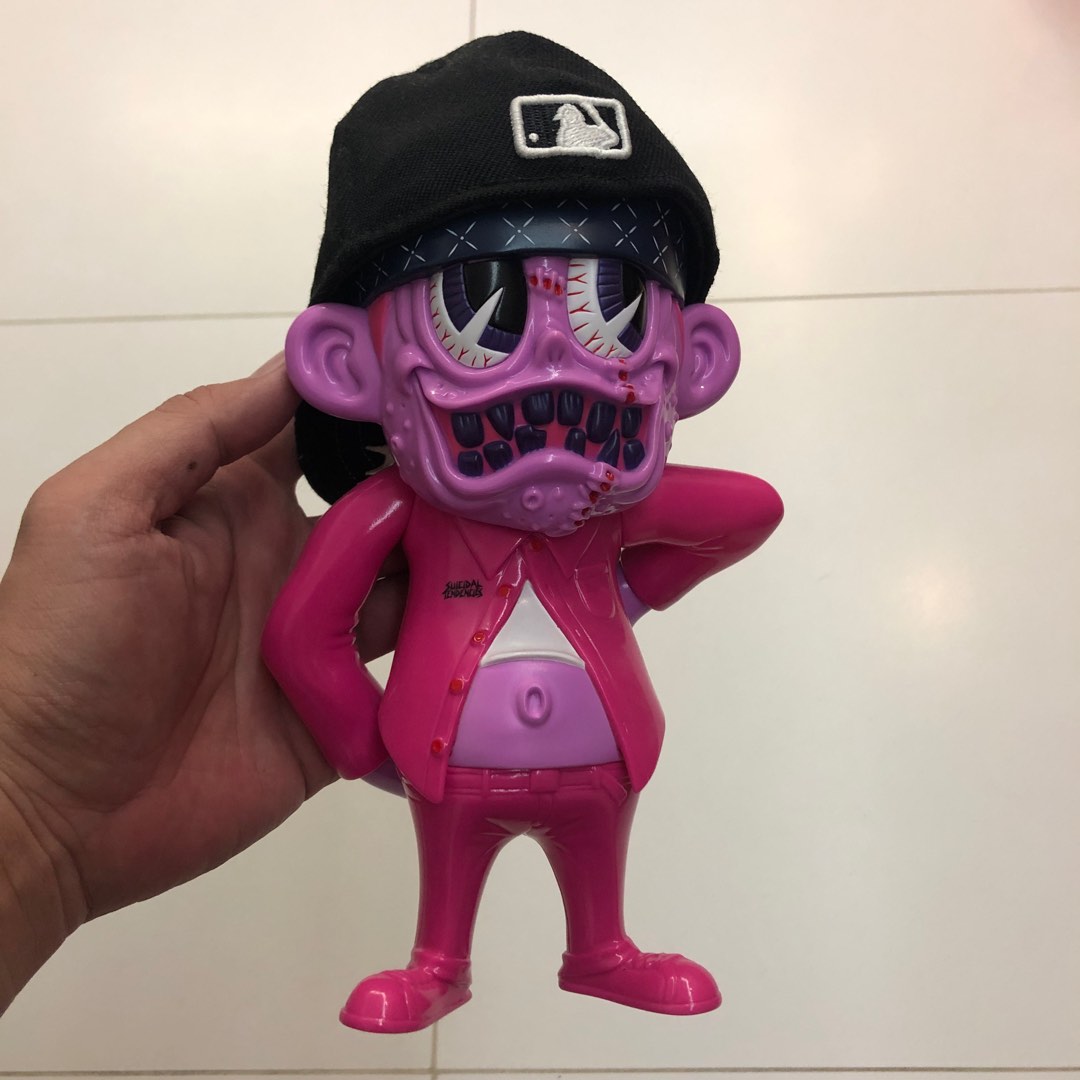 Sham Kun black book toys sofubi Kaiju japan, Hobbies & Toys, Toys ...