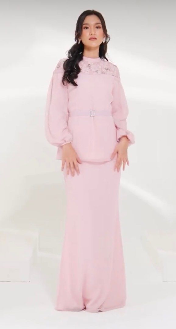Soft Pink Baju Kurung, Women's Fashion, Muslimah Fashion, Baju Kurung ...