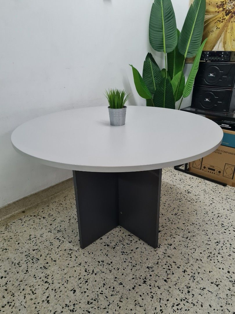 solid Round Table for office ‼️, Furniture & Home Living, Furniture ...