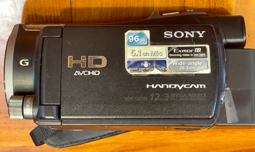 Sony CX700, 攝影器材, 攝錄機 - Carousell