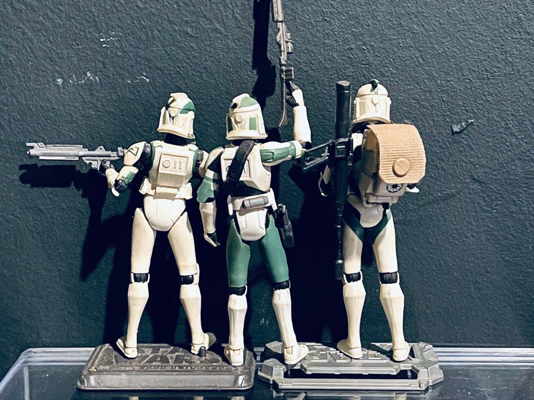 Star Wars Clone Wars Gree, Draa and Buzz, Hobbies & Toys, Toys & Games ...