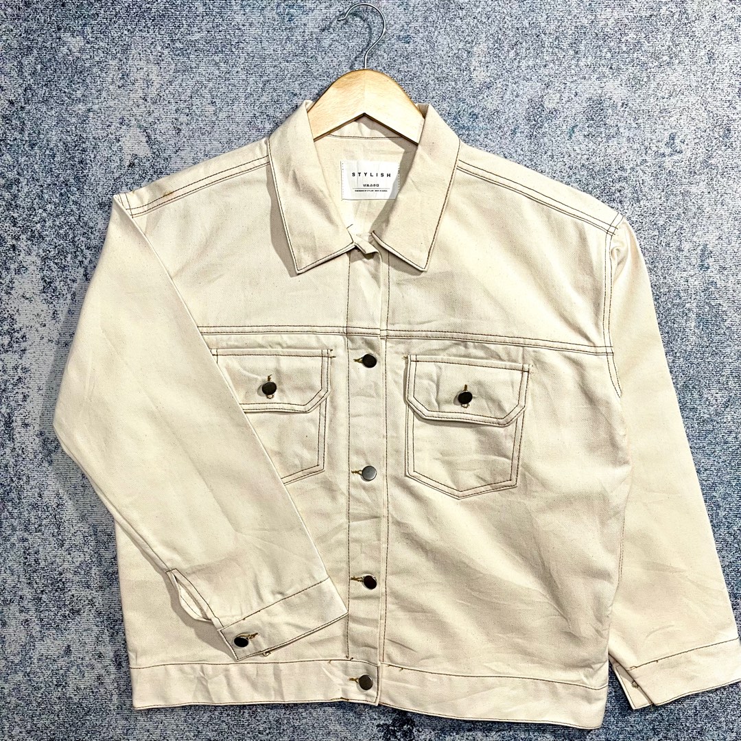Stylish Cream Oversize Denim Jacket / denim jaket, Fesyen Wanita, Pakaian Wanita, Baju Luaran di ...