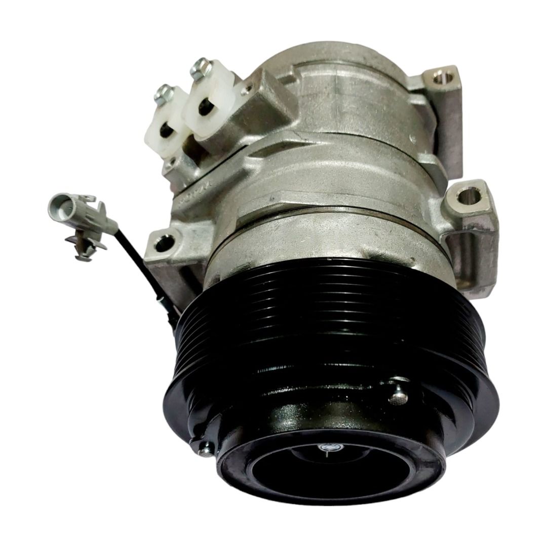 Toyota Innova Gas AC Compressor, Car Parts & Accessories, Engine and ...